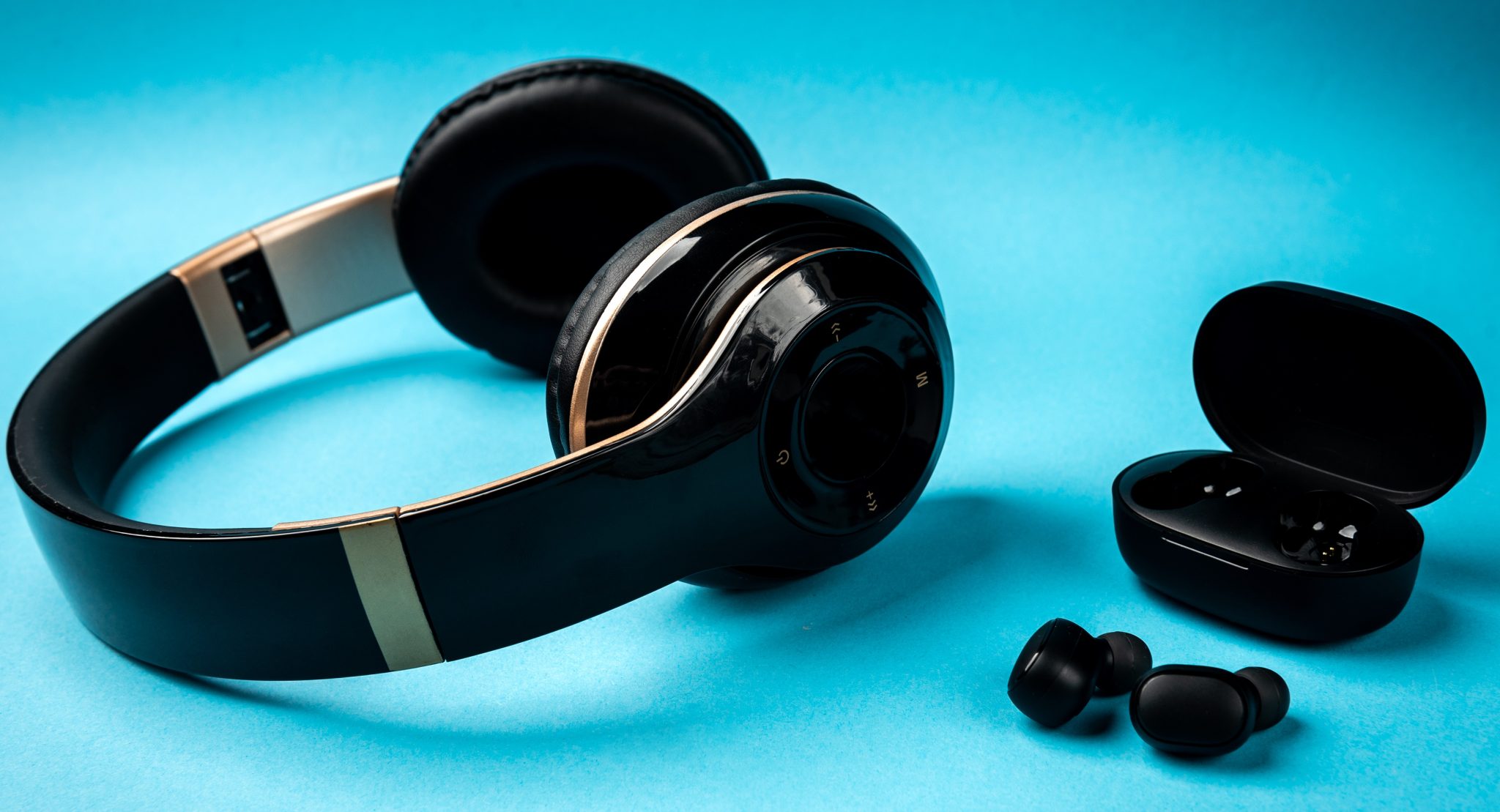 Global TWS Earbud Sales to Grow 3% in 2025 as Budget Models Surge - IGNITO