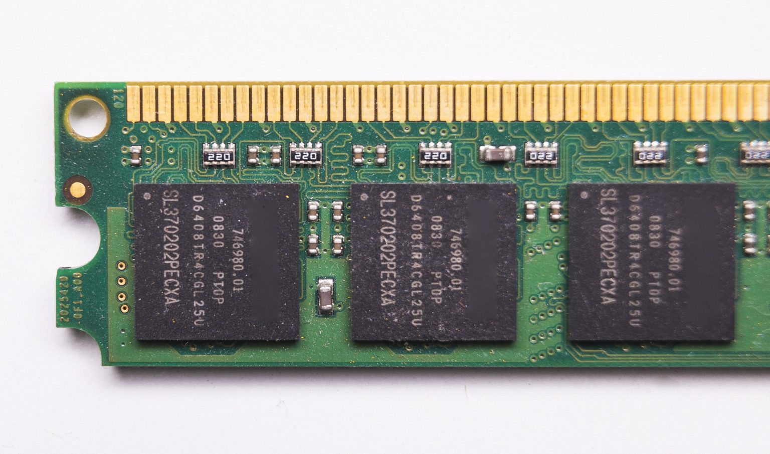 Micron Warns Global Memory Chip Shortage Could Stretch Beyond 2026 - IGNITO